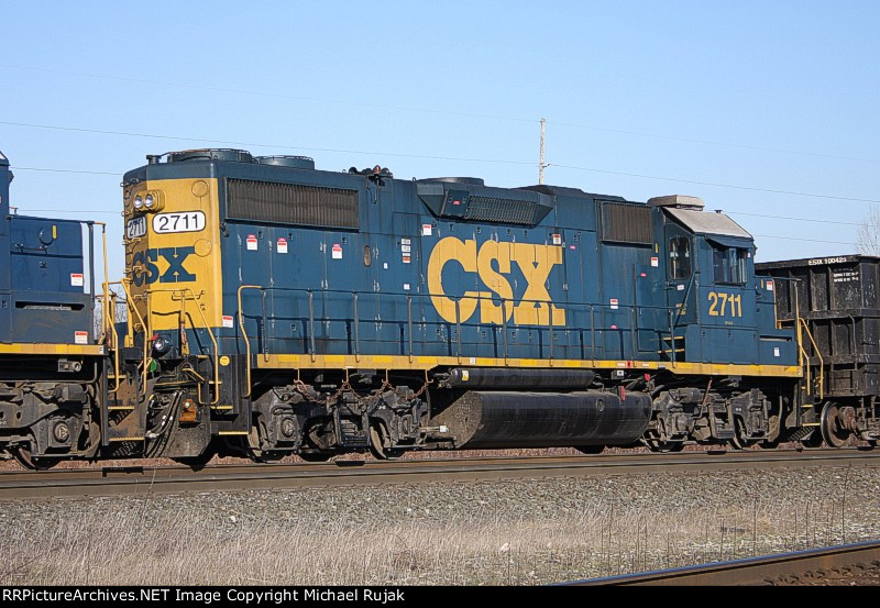 CSX 2711